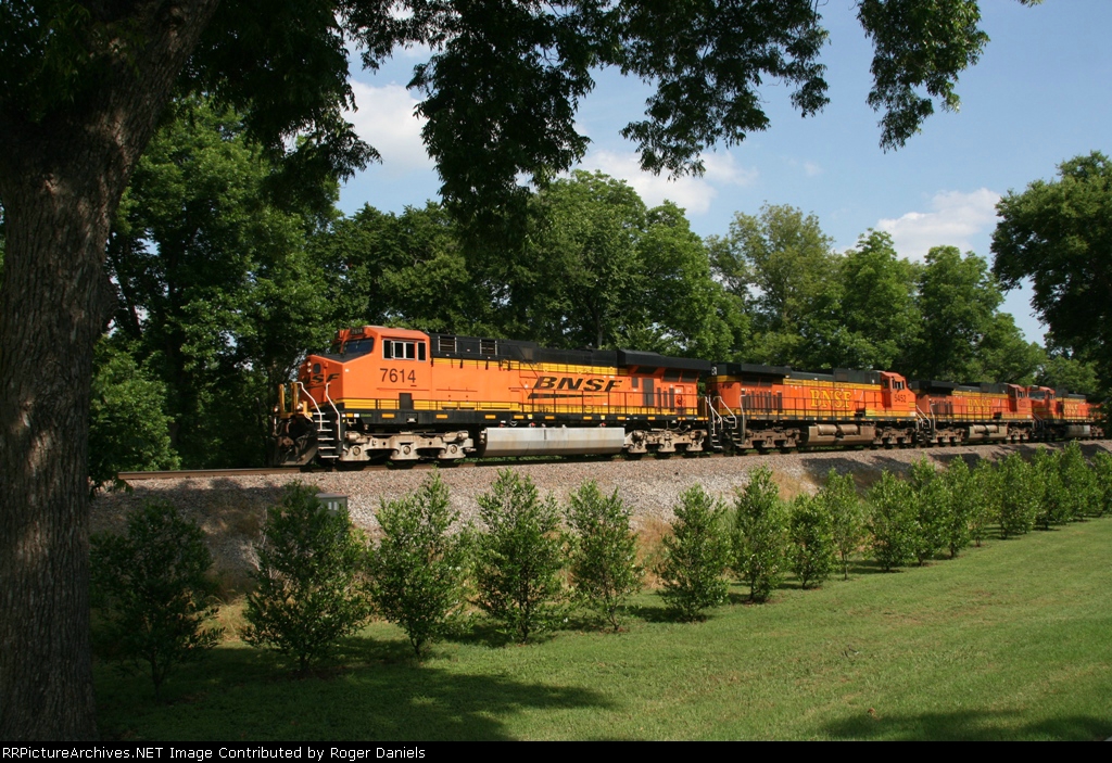 BNSF 7614